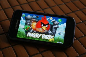 Angry Birds officially available for Android - SoyaCincau