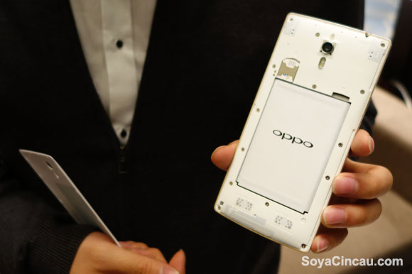 Hands-on: Oppo Find 7 - High Spec model with 5.5-inch Quad HD Display ...