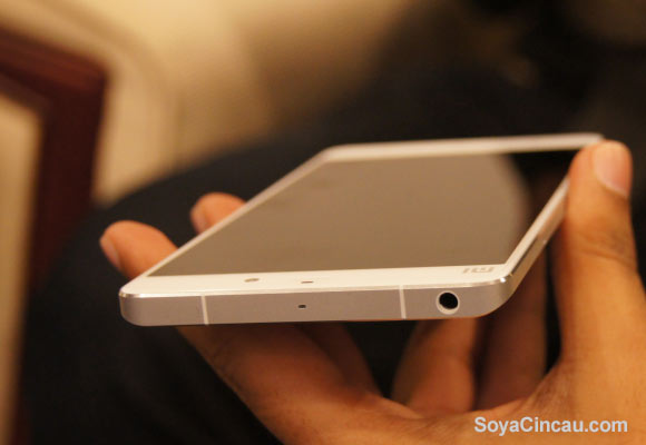 Photo Gallery: Xiaomi Mi Note - SoyaCincau