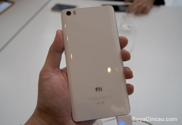 Hands-on: Xiaomi Mi Note - SoyaCincau