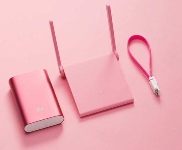 Meet Xiaomi's little router that fits in the palm of your hand - SoyaCincau