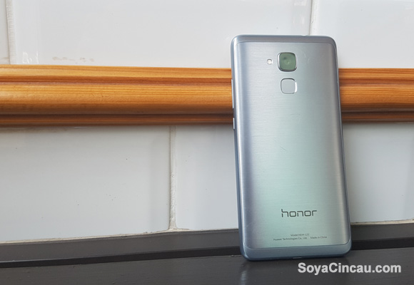Honor 5C review: It's impressively good for its price - SoyaCincau