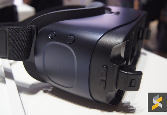 A closer look at the new Samsung Gear VR for the Note7 - SoyaCincau