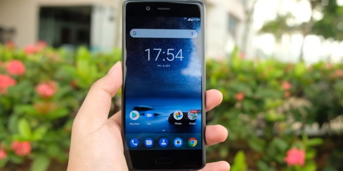 Here's a closer look at Nokia 8. Is this their real comeback device ...