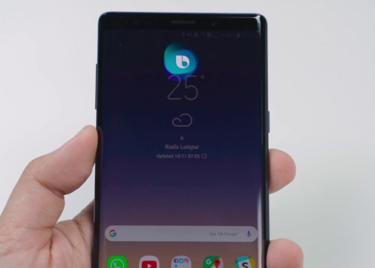 Samsung's new Bixby Text Call feature can answer the phone for you...in ...