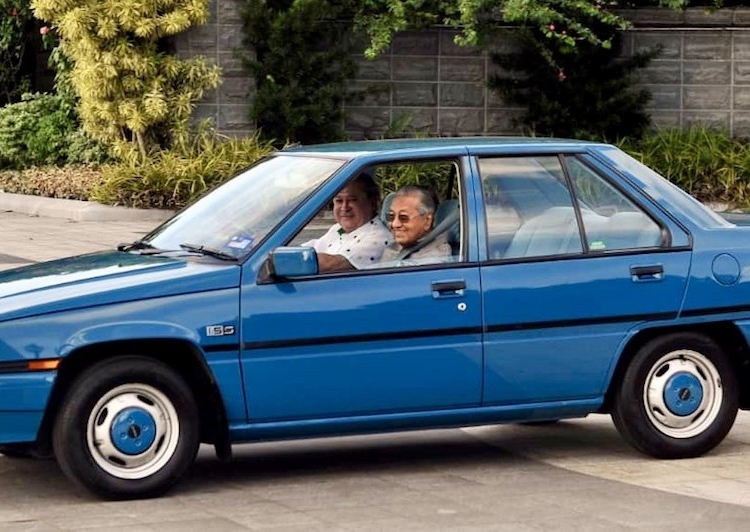 Tun Mahathir was driven to the airport in a 34-year-old Proton Saga ...