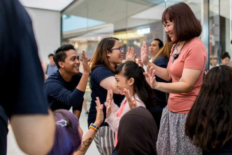 Apple opens its second store in Singapore at the iconic Jewel in Changi ...
