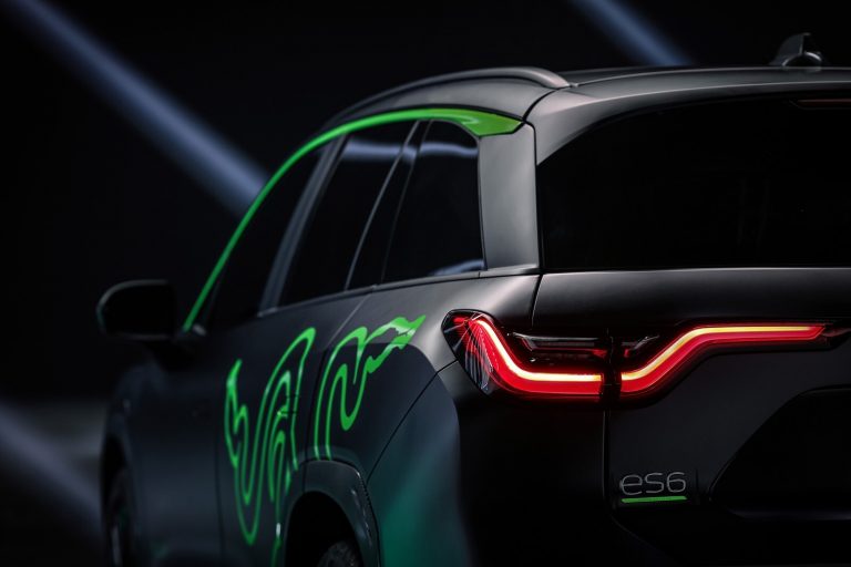 This is a Razer car, complete with Chroma RGB lighting - SoyaCincau