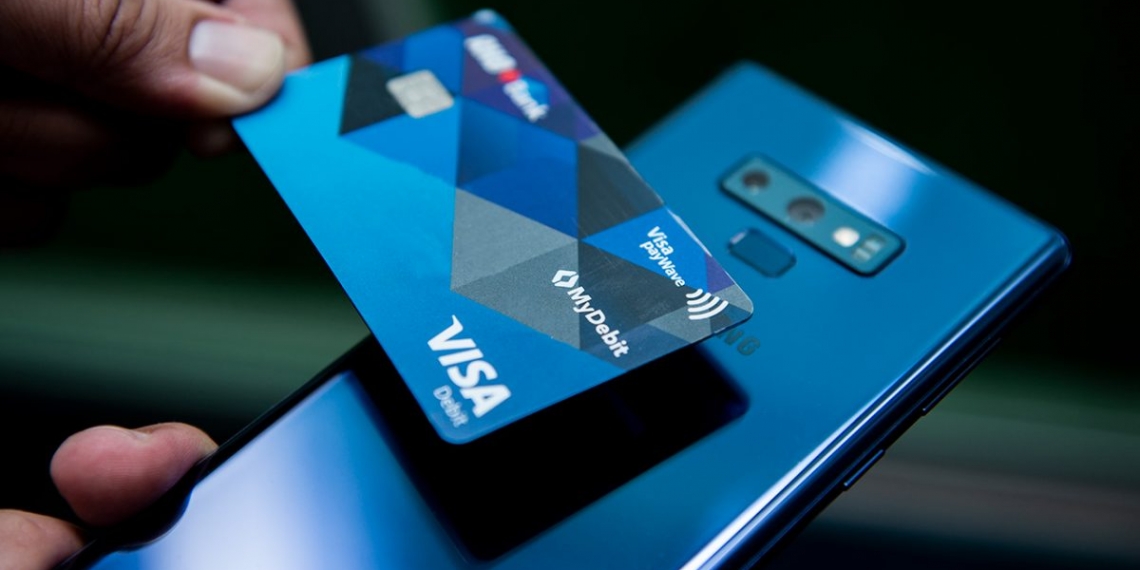 This app turns Samsung smartphones into payment terminals - SoyaCincau