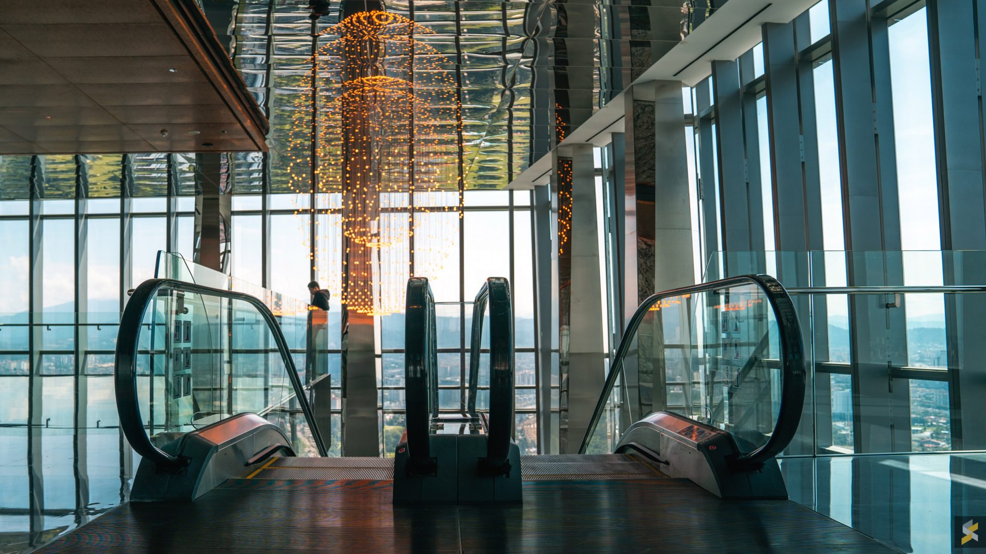 Exchange 106: An inside look at Malaysia's tallest building - SoyaCincau
