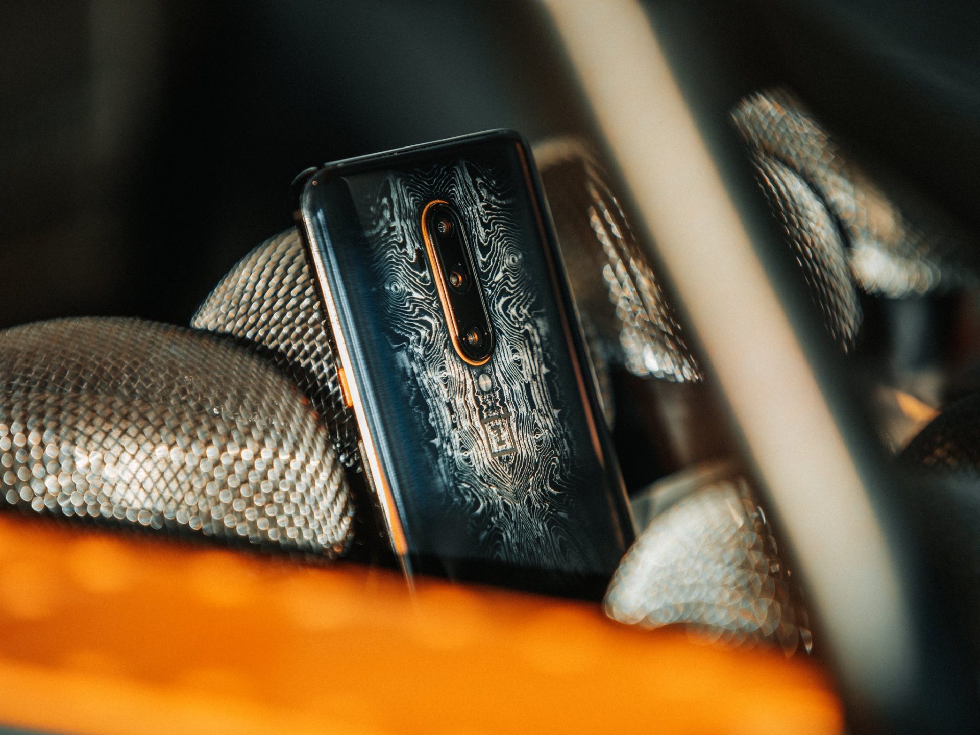 OnePlus 7T Pro McLaren: Premium flagship inspired by the McLaren ...