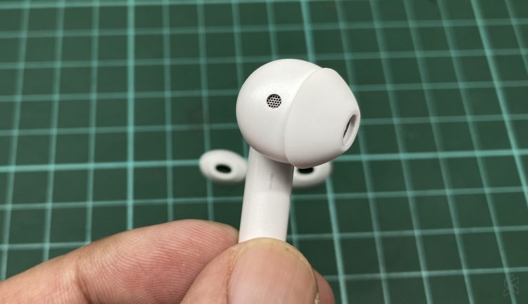 Oppo's new true wireless earbuds are like AirPods with extra features ...