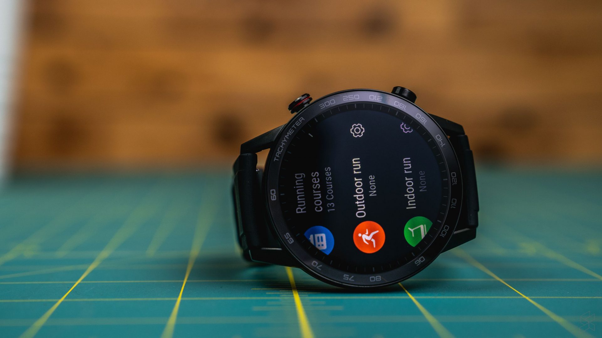 Buyer's Guide: How much should you pay for a smartwatch? - SoyaCincau