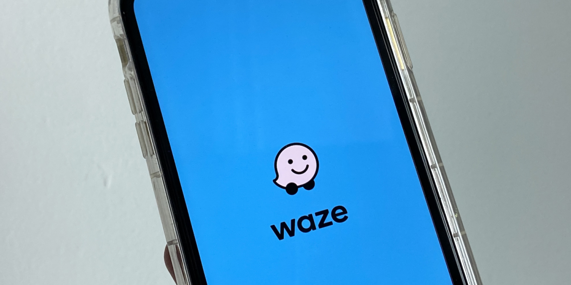 You can now use the Waze Live Map on your computer to send directions ...