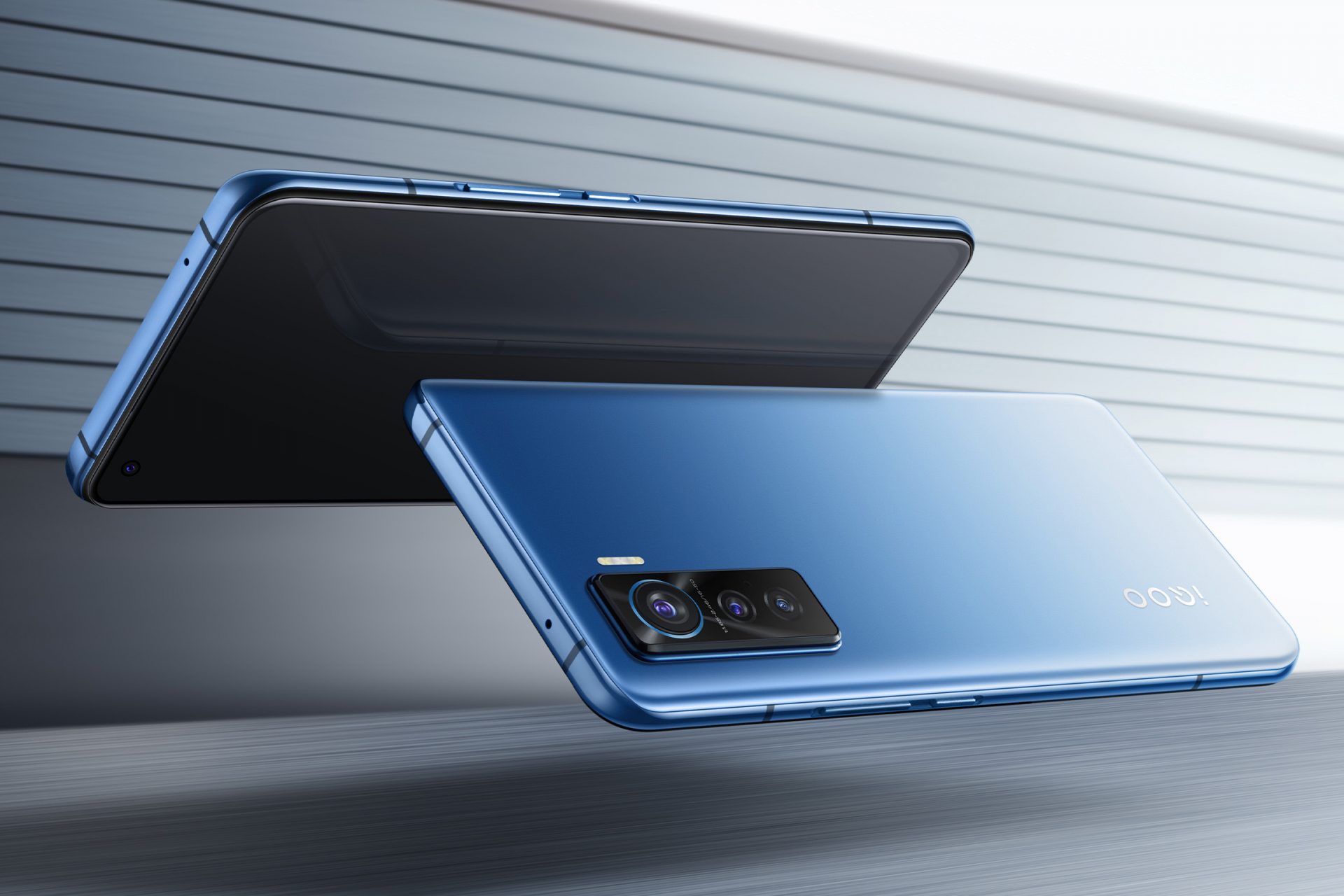 IQoo 5 Pro BMW edition: 0-100% charge in 15 minutes - SoyaCincau