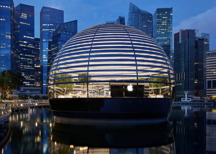 Here's what the Apple Marina Bay Sands orb looks like on the inside ...