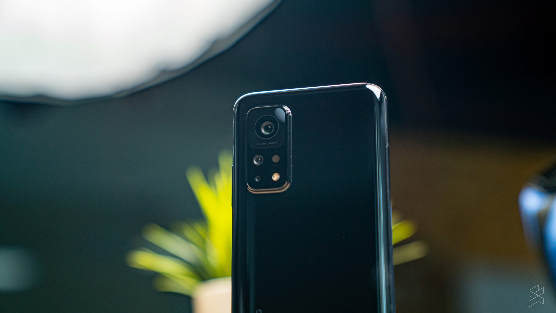 Poco F2 Pro vs Xiaomi Mi 10T Pro: The BEST affordable flagship under ...