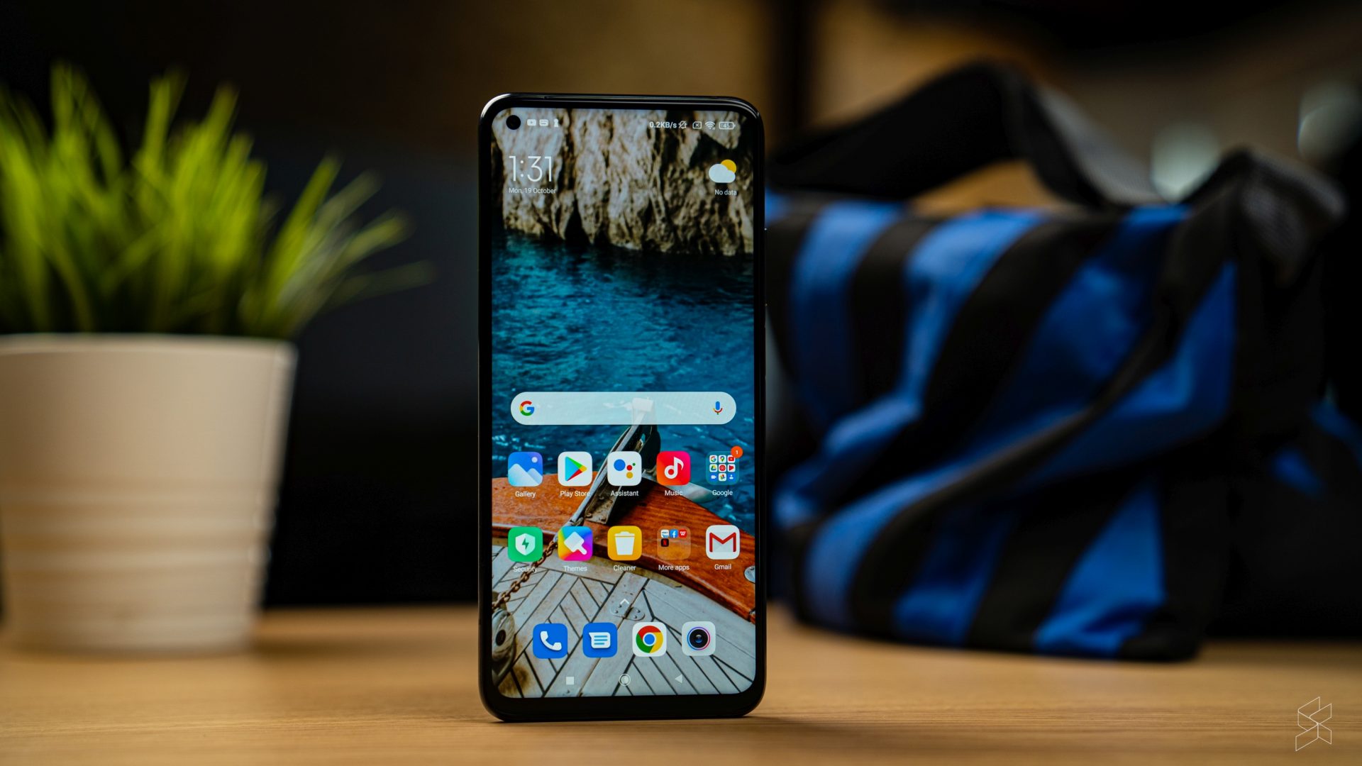 Poco F2 Pro vs Xiaomi Mi 10T Pro: The BEST affordable flagship under ...