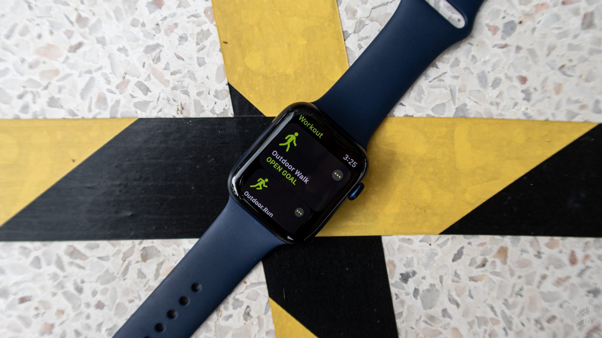 Deal: Apple Watch Series 6 now offered with RM200 discount - SoyaCincau