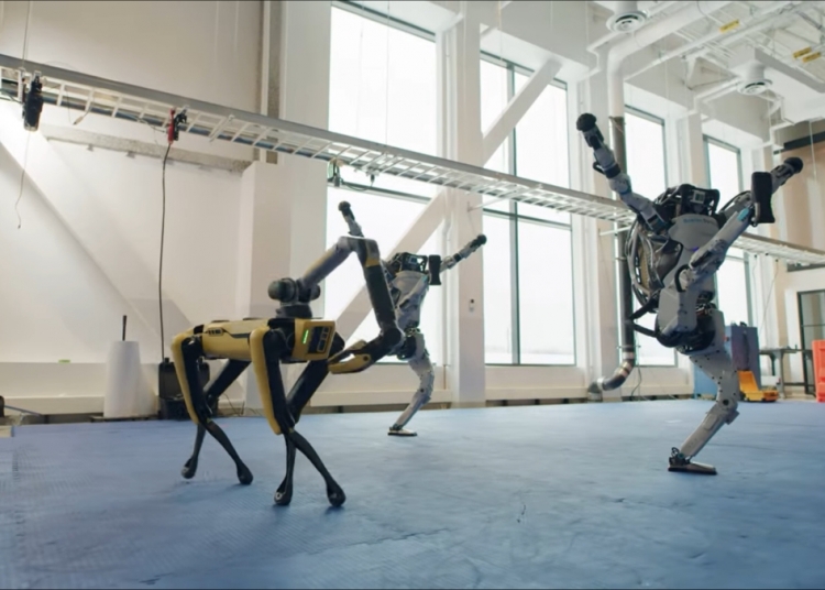 Video: Boston Dynamics' family of robots has better dance moves than I ...