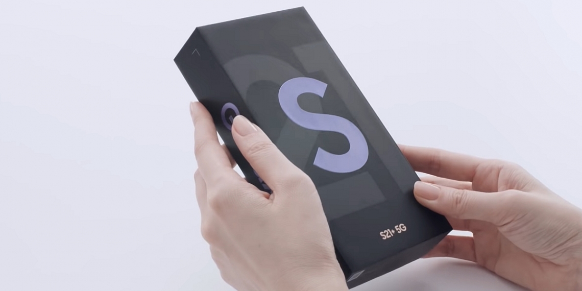 Galaxy S21: Why didn't Samsung include headphones and charger in the ...