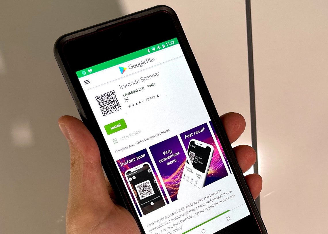 This QR code scanner was infected by malware after an update, over 10 ...