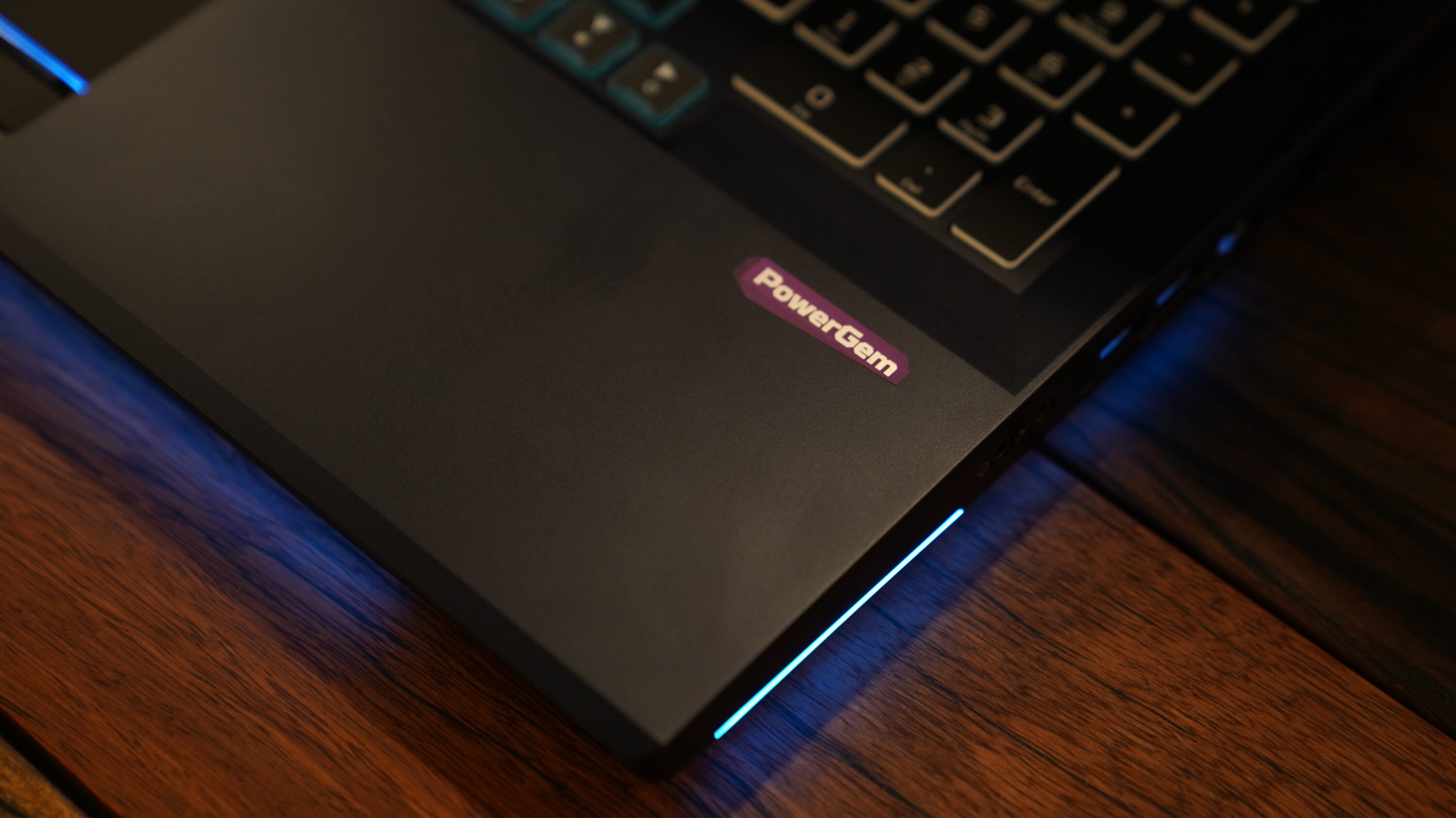 Acer Predator series now updated with 4K 120Hz Mini-LED display option ...