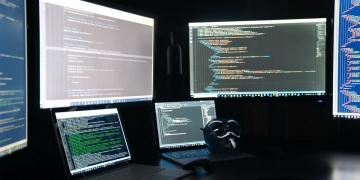 Windows 11 features big improvement for multi-monitor setups - SoyaCincau