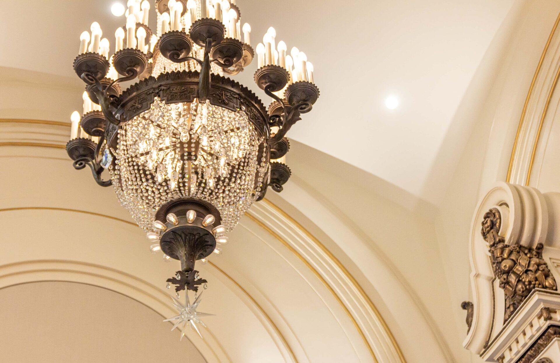 Apple turns a historic LA theatre into one of the most visually ...