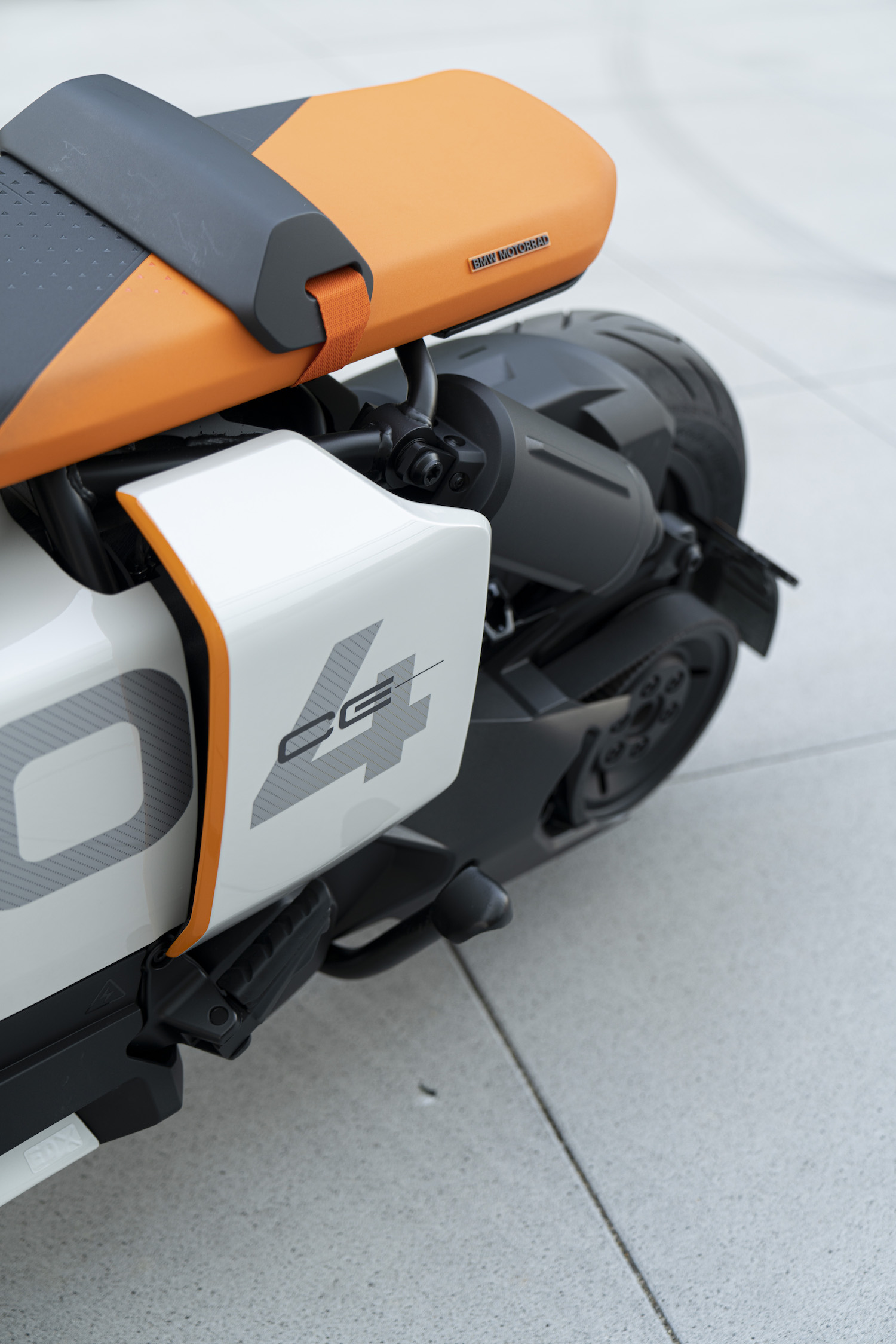 The BMW CE 04 looks like it came straight from an anime - SoyaCincau