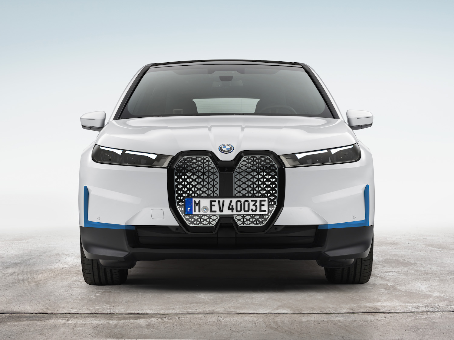 BMW iX xDrive40 Malaysia: 5 tech features you need to know about this ...