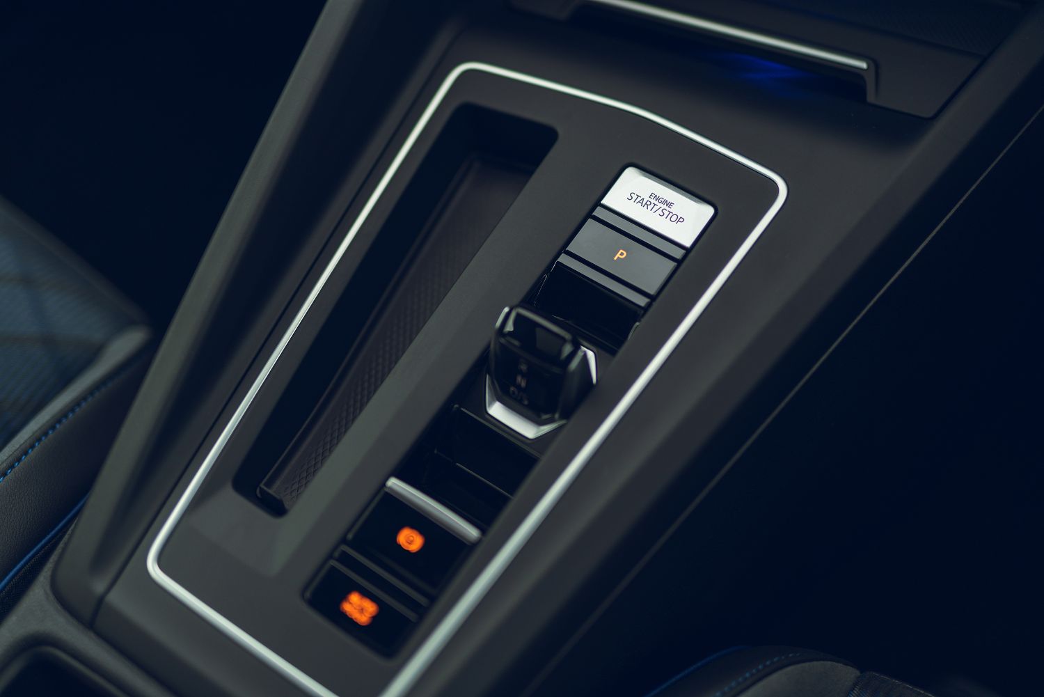 Volkswagen Golf R Mk8 launched in Malaysia, priced at RM357,584 ...