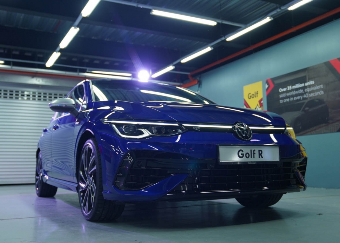 Volkswagen Golf R Mk8 launched in Malaysia, priced at RM357,584 ...