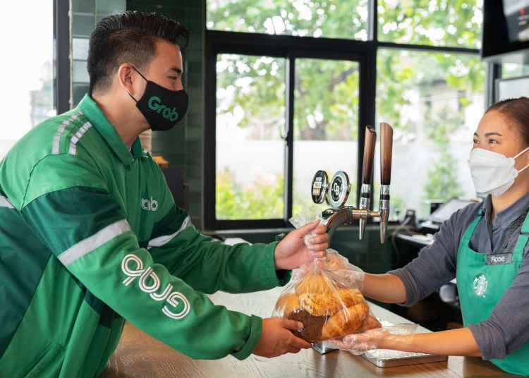 Starbucks Grab - SoyaCincau