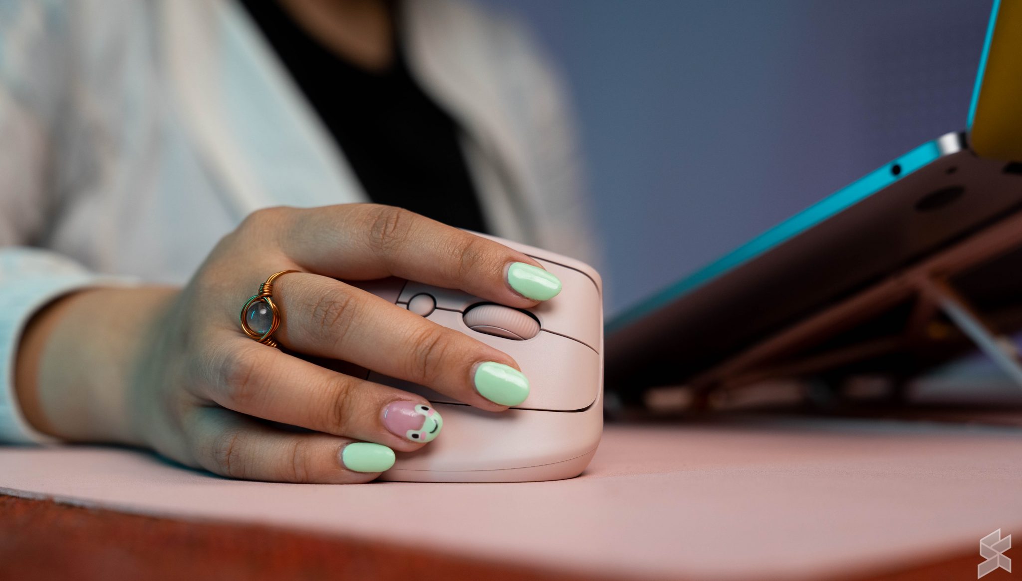 Logitech Lift Mouse Malaysia review: Should you get an ergonomic mouse ...