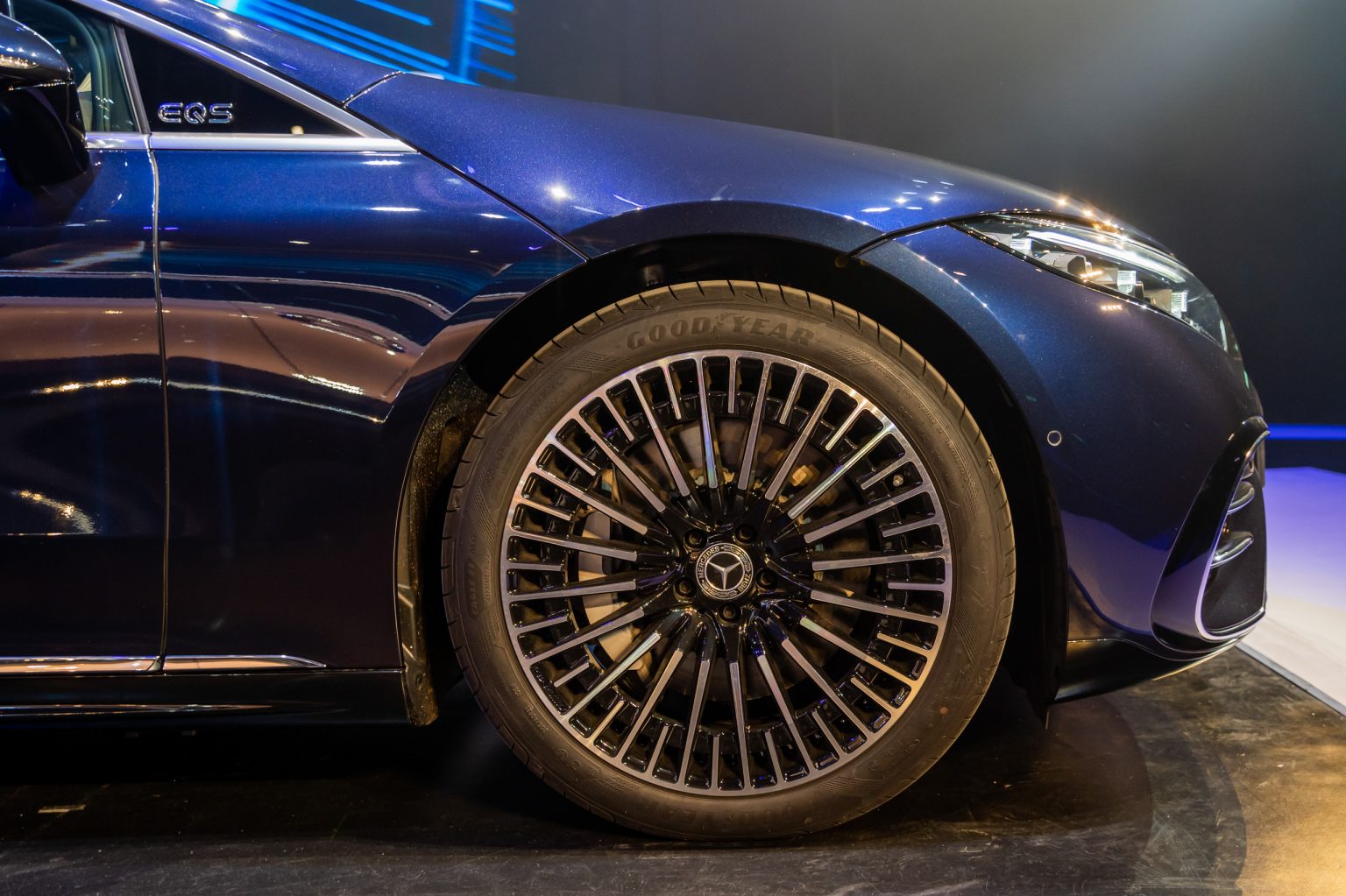 Do electric vehicles need EV-specific tyres? | SoyaCincau's EV Buyer's ...