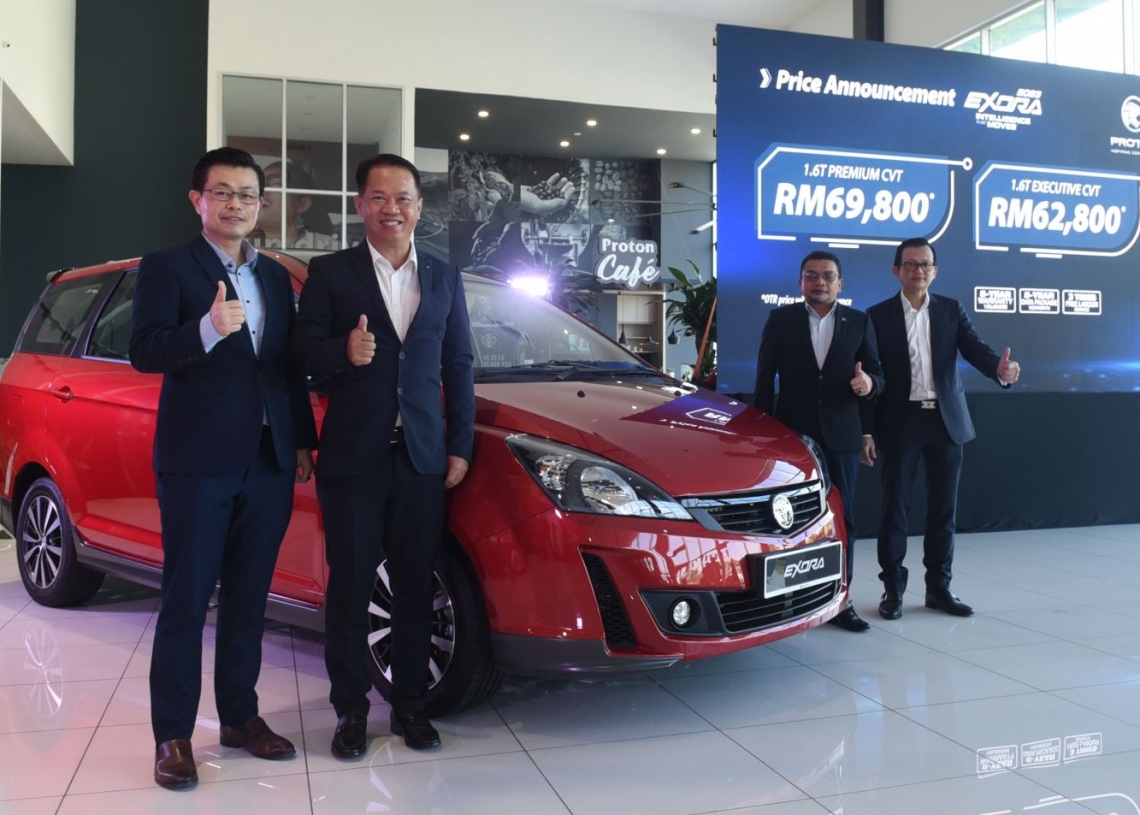 Proton Exora 2023: New round logo, ESC as standard and it costs RM3,000 ...