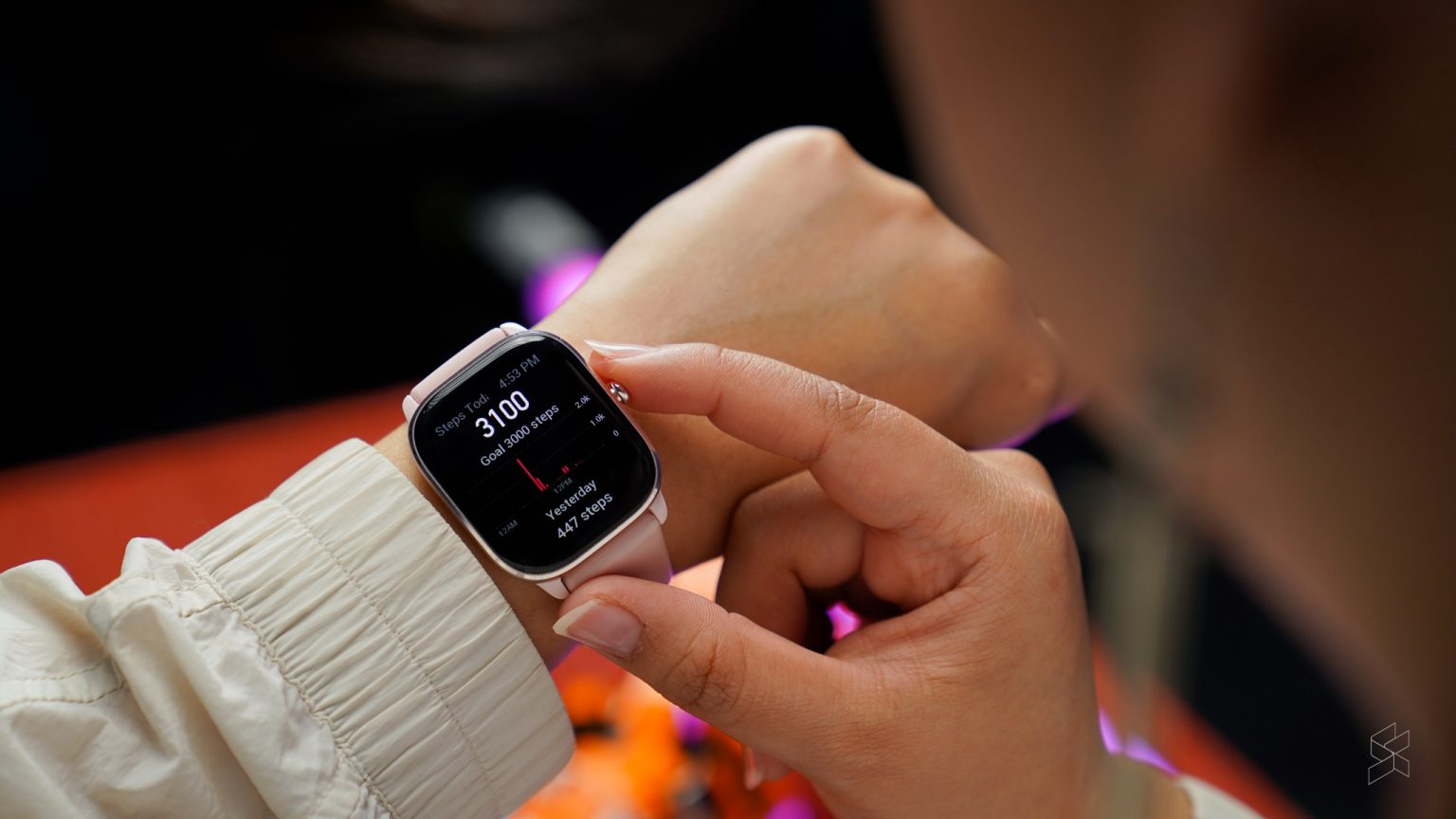 Amazfit GTS 4 Mini Review: Apple Watch SE, but make it basic - SoyaCincau