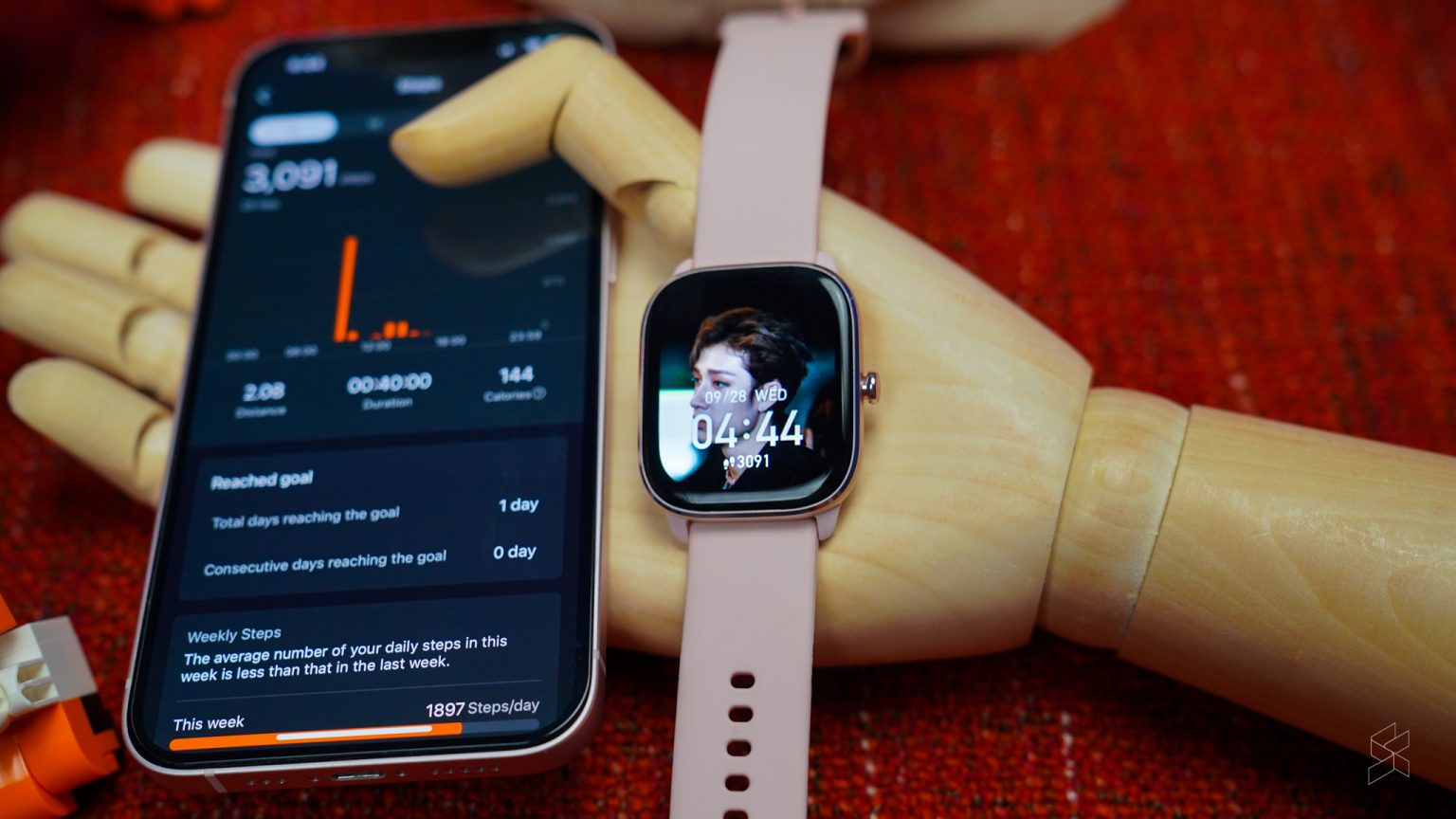 Amazfit GTS 4 Mini Review: Apple Watch SE, but make it basic - SoyaCincau