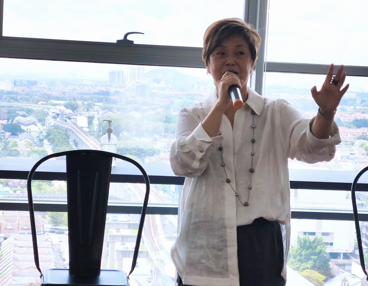 MYAirline is AirAsia's new ultra-low-cost rival, aims to offer cheaper fares and real-time ...