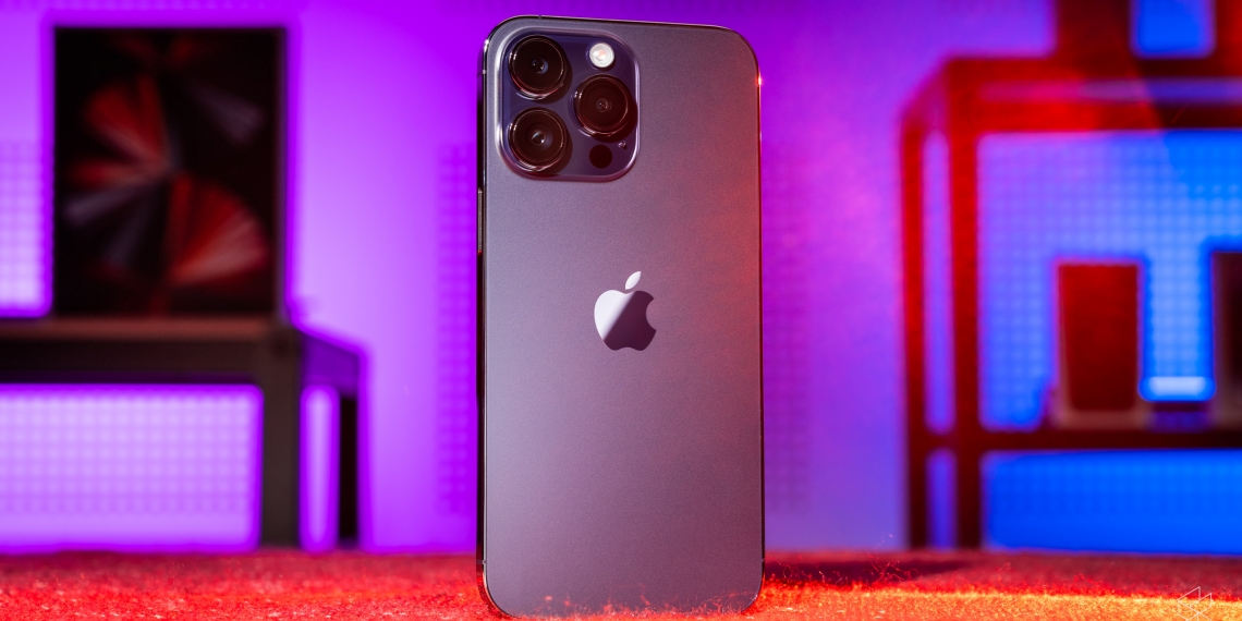 Deal: iPhone 14 Pro and iPhone 14 Pro Max up to RM400 cheaper until ...