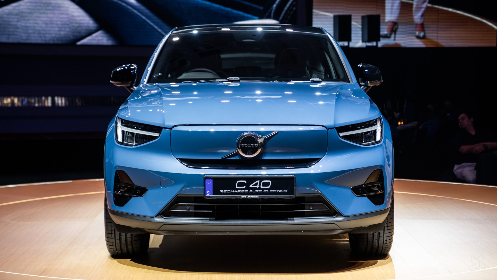 Volvo C40 Malaysia: XC40 EV "coupé" with 402hp, 450km range, priced at ...