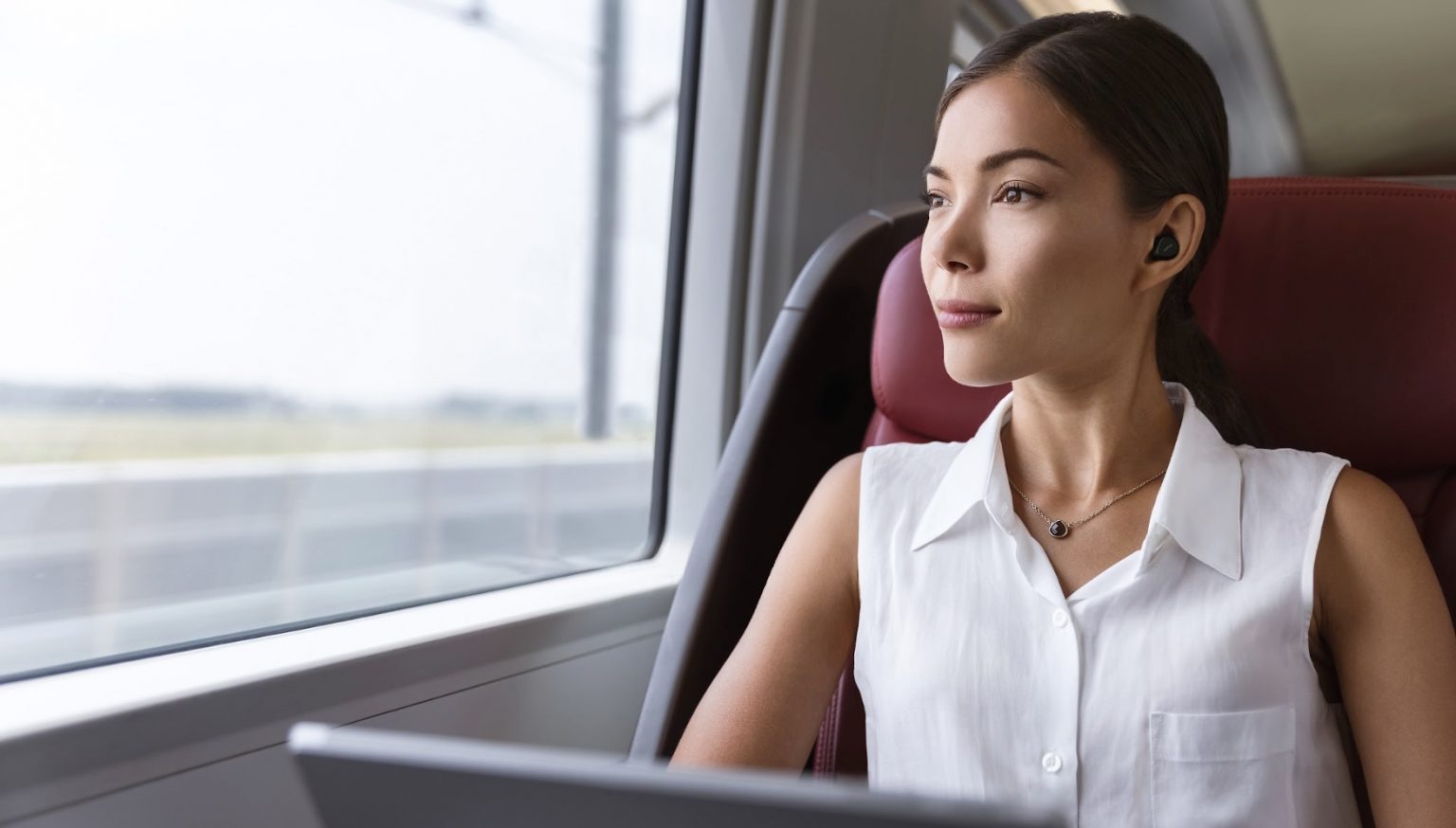 Jabra claims their new Evolve2 Buds are meant for hybrid and remote ...