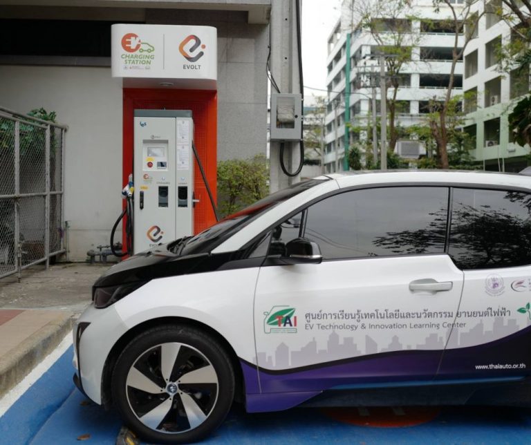 Gentari teams up with Thailand's Evolt to expand EV charging network in ...