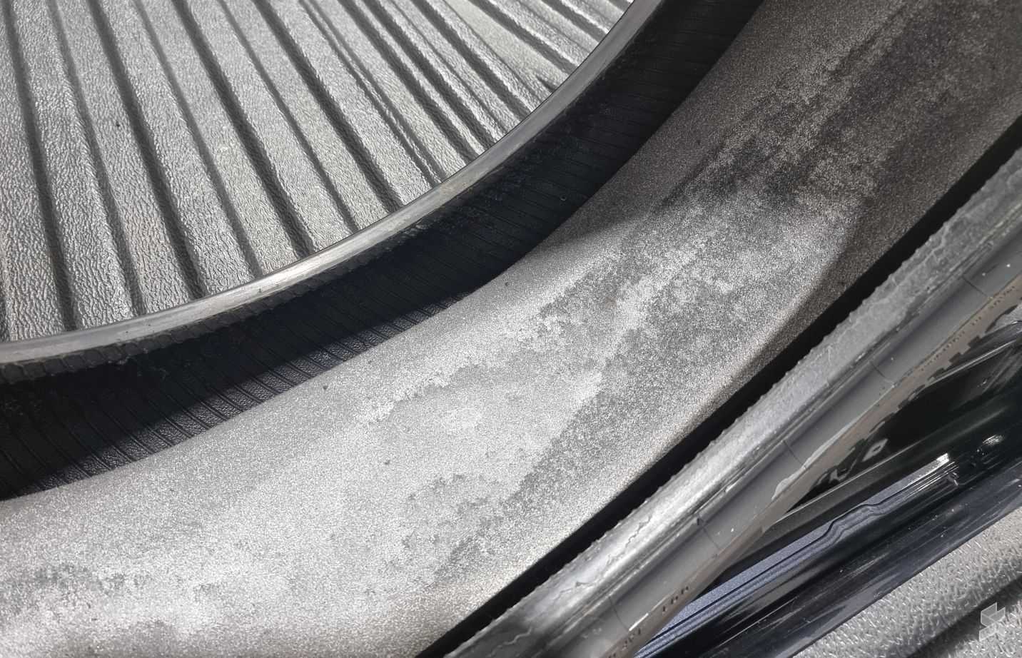 Do electric vehicles need EV-specific tyres? | SoyaCincau's EV Buyer's ...