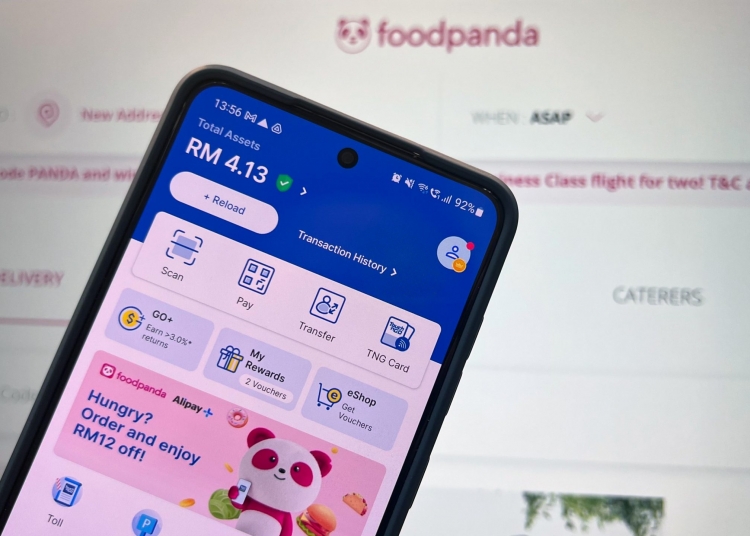 "touch and go e wallet" - SoyaCincau