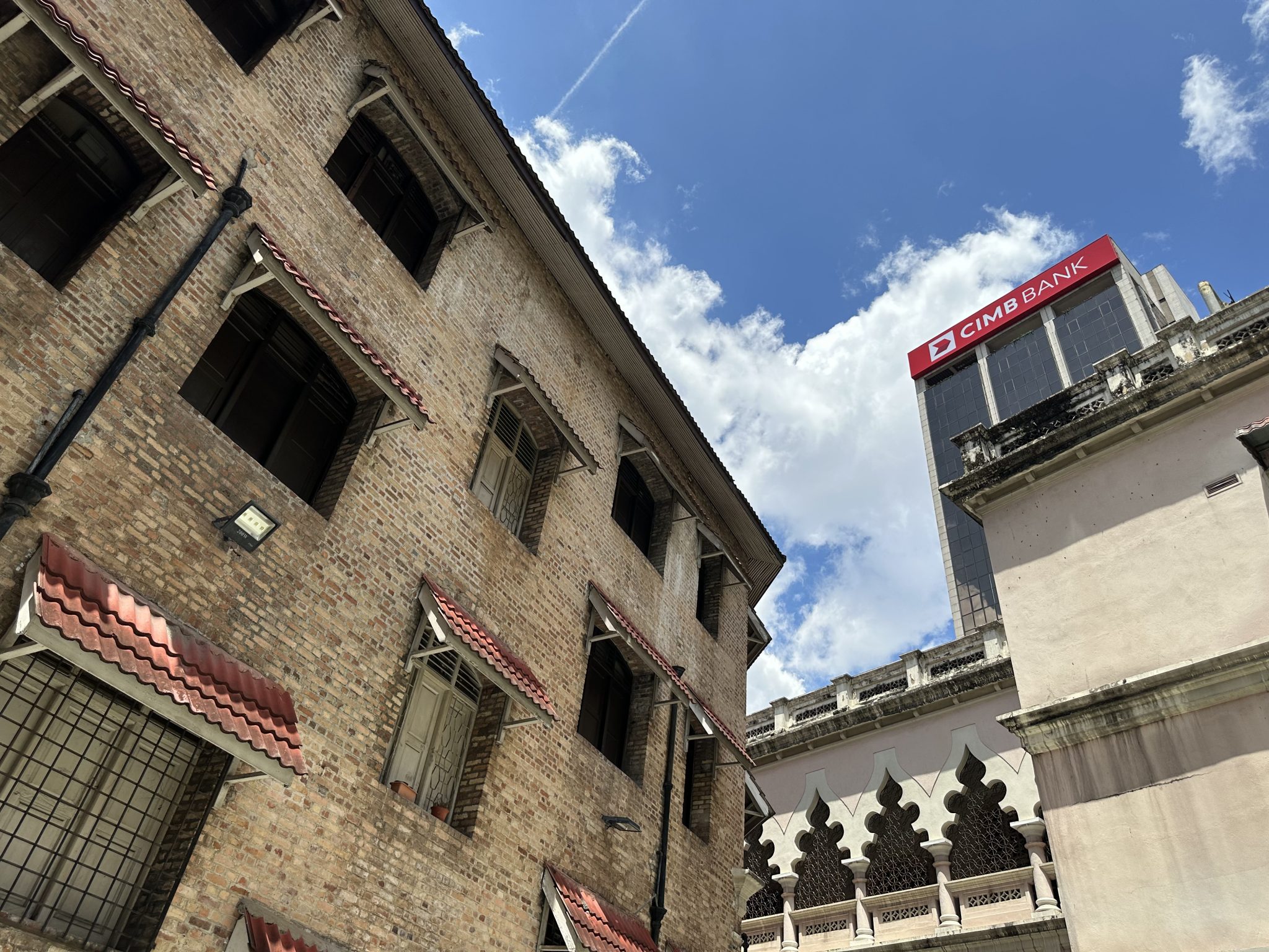 Samsung Galaxy S23 Ultra vs iPhone 14 Pro Max camera comparison: Battle ...