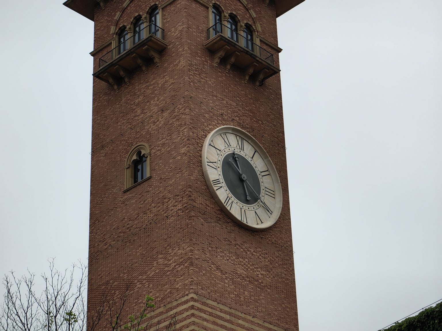 Huawei P60 Pro hands-on: Huawei's brightest flagship cameras on a ...