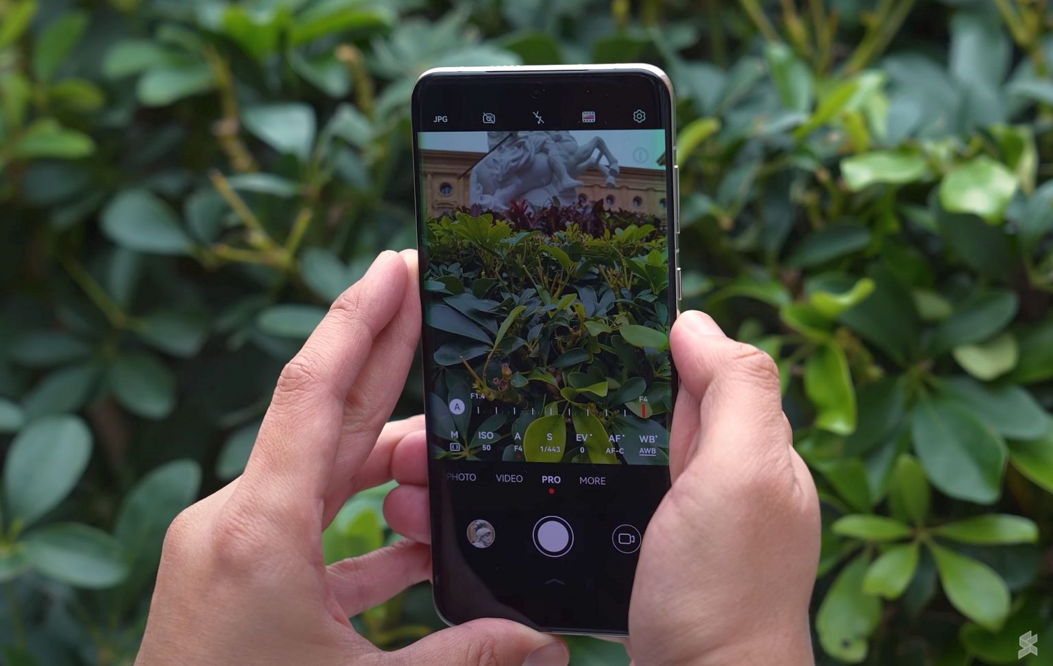 Huawei P60 Pro hands-on: Huawei's brightest flagship cameras on a ...