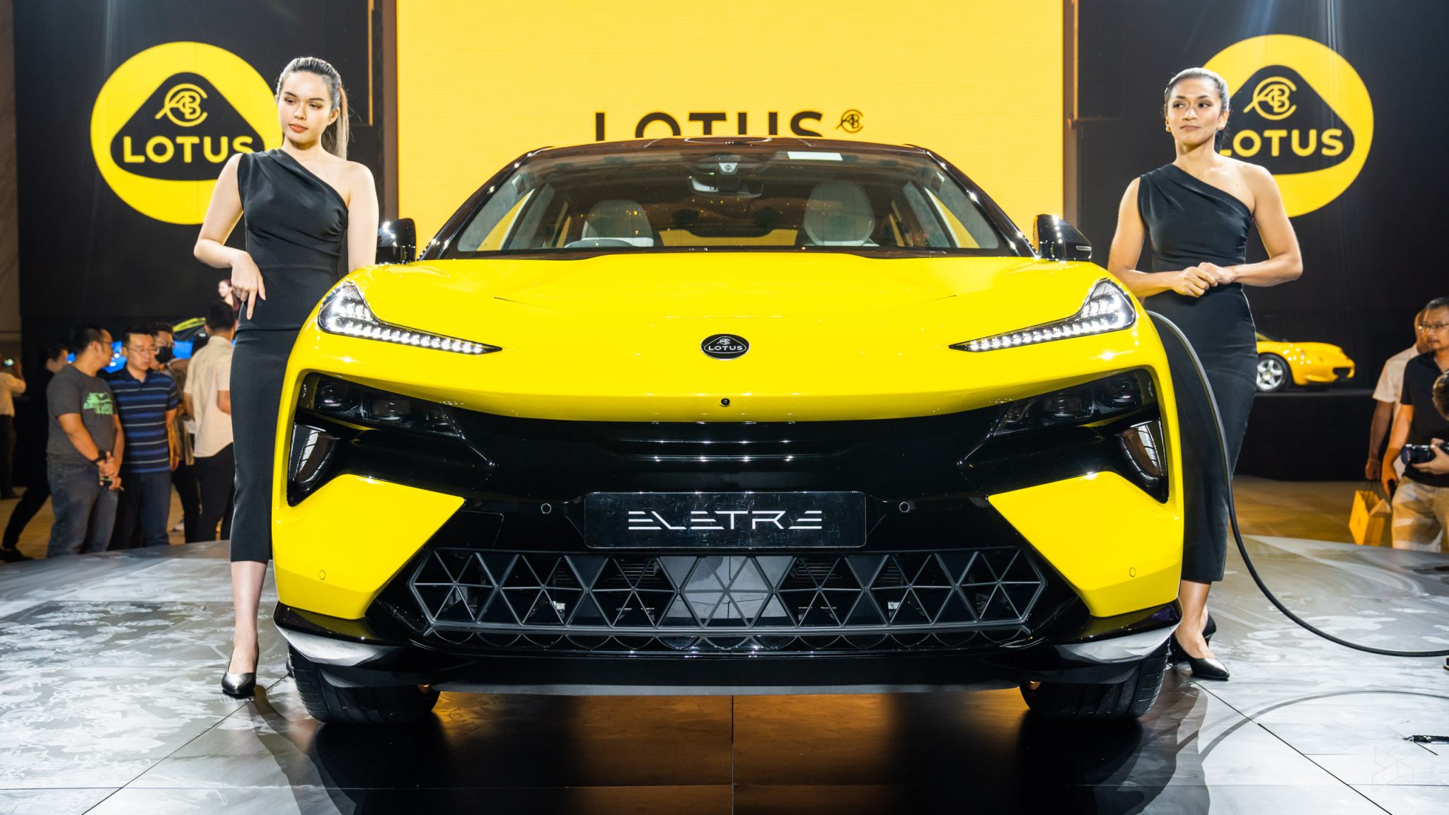 Lotus Eletre Malaysia: Electric SUV with up to 905hp, 600km range ...
